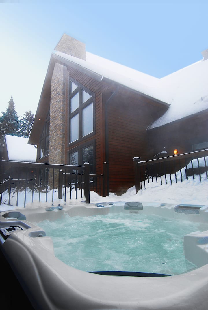 Ski Ouvert! Foyer | Plancher Chauffant | Chien Ok - Laurentides