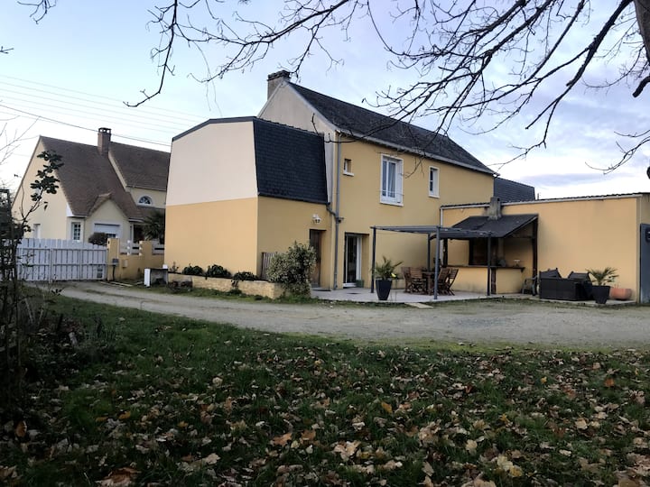 Maison Entière 24 H Du Mans Et Pôle Euro Du Cheval - Le Mans