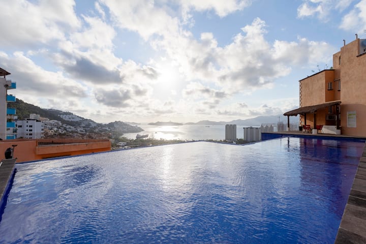 3 Recámaras A/c. Albercas. 3br. 2 Ba. Wi-fi 300mb. - Acapulco