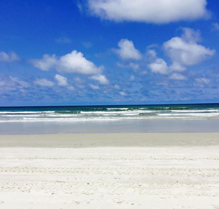 A208 Cozy Sunsets Vacation Home - Crescent Beach, FL