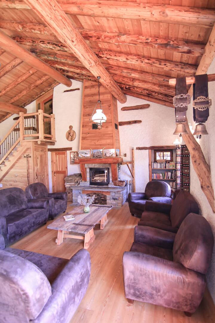 Chalet D'alpage à 2000 Mètres Au
Lac Du Mont-cenis - Lanslevillard