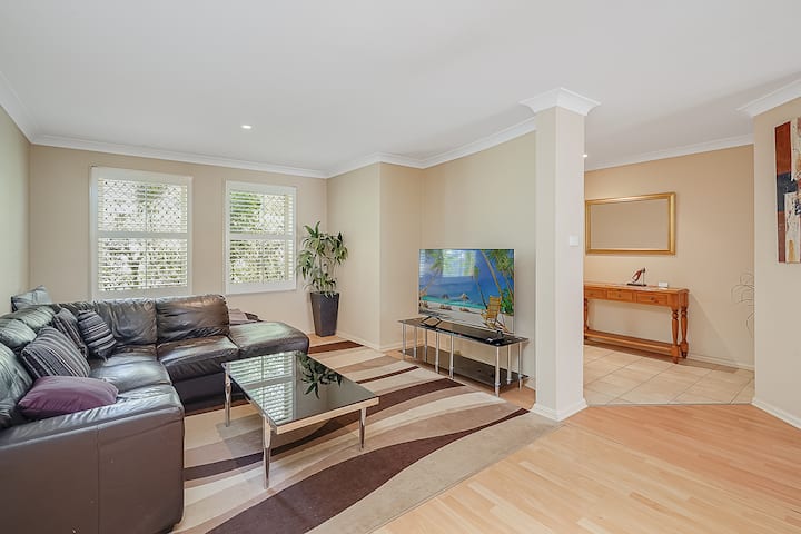 Honeysuckle Townhouses - Seafarers - Wickham