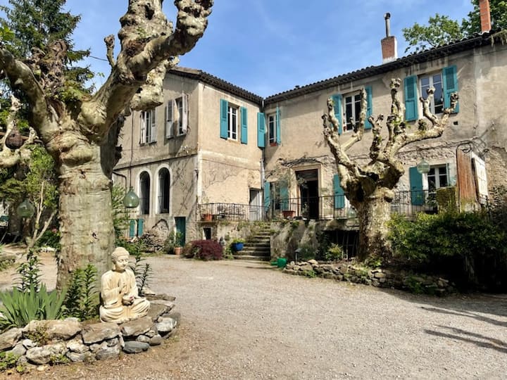 La Mayre: Un Lieu Inoubliable, Un Moment Unique! - Privas