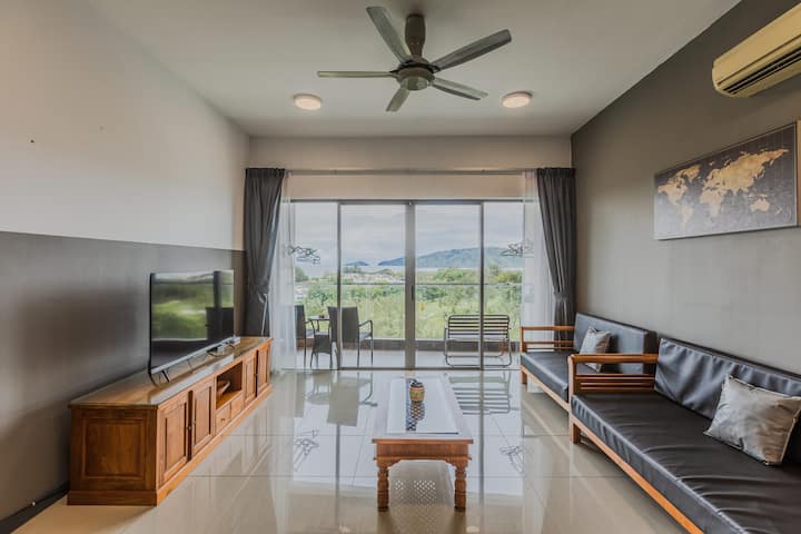 Seaview & Sunset View 11pax 三房三卫Imago Mall - Kota Kinabalu