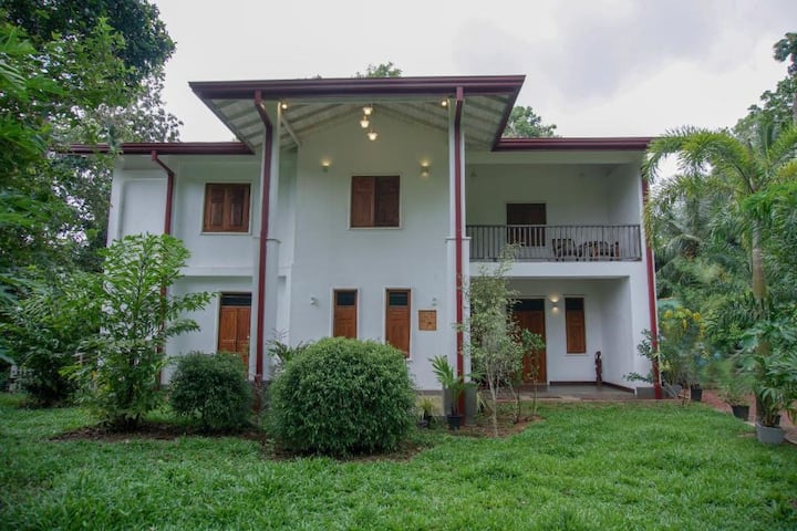 Green Edge Villa Is Located At Narigama. - Hikkaduwa