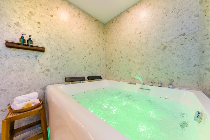 사계해담은 돌담 - 제주특별자치도