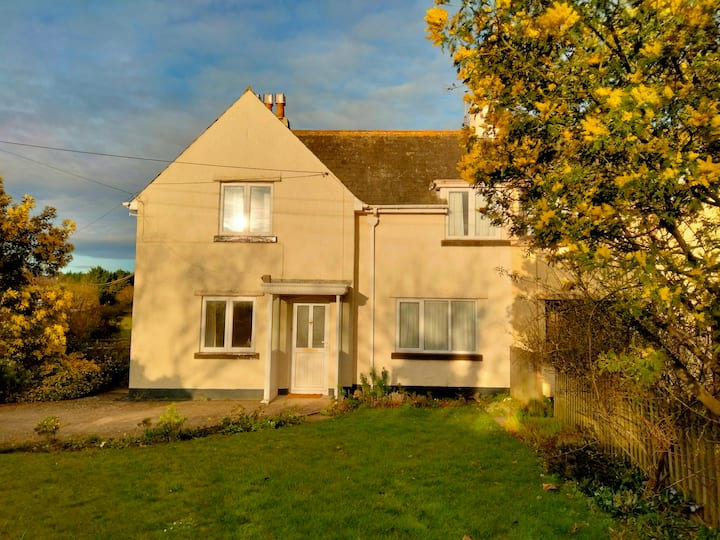 "Sparrow's Nest" Country Cottage Near Beaches - Teignmouth