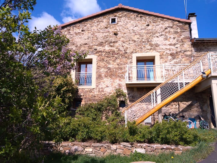 Eco-hébergement "Le Vallon D'armandine" - Brioude