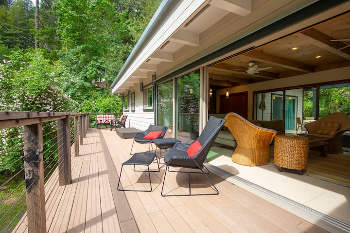 Stunning Modern Home - Monte Rio, CA