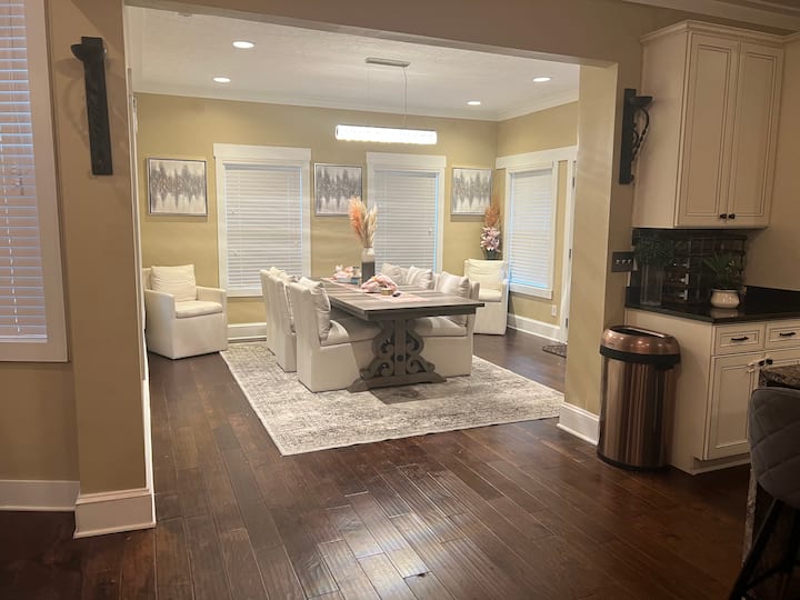 Beautiful Getaway W/bonus Room - Harlem, GA