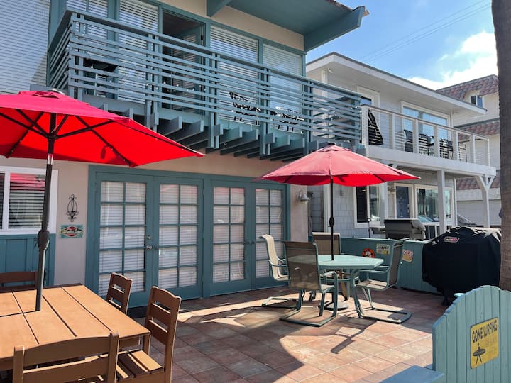 South Mission Oceanview Beach Duplex - San Diego, CA