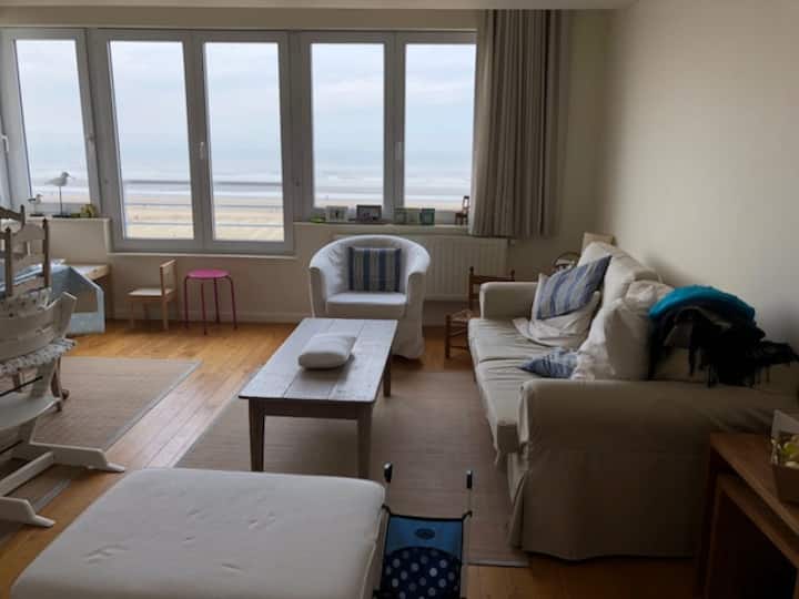 Appt 3 Chambres Sur La Digue, Très Bien éQuipé - Coxyde