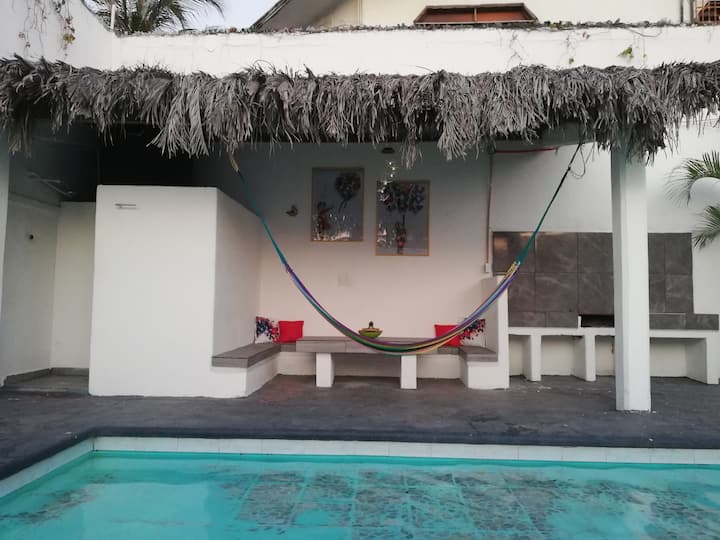 Casa Las Mariposas A 7 Metros De La Playa - Pie de la Cuesta