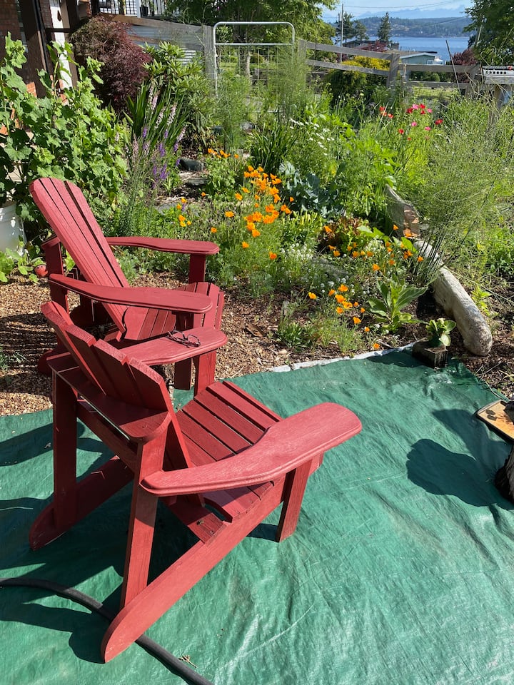 Private Kitchenette Suite - Campbell River
