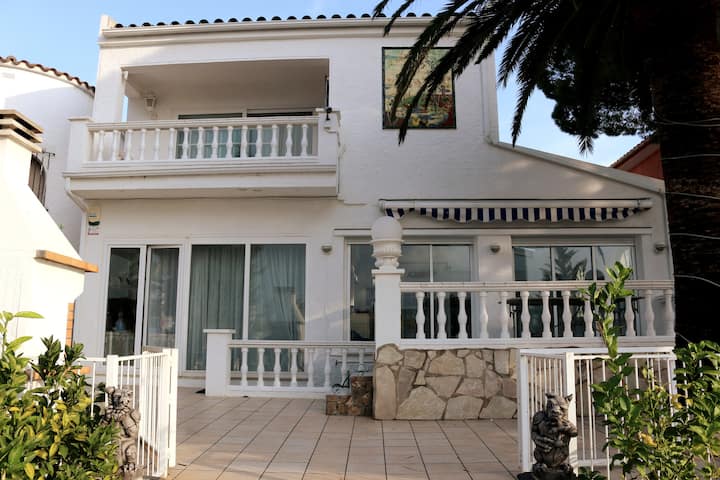 Villa Requesens En Canal - Empuriabrava
