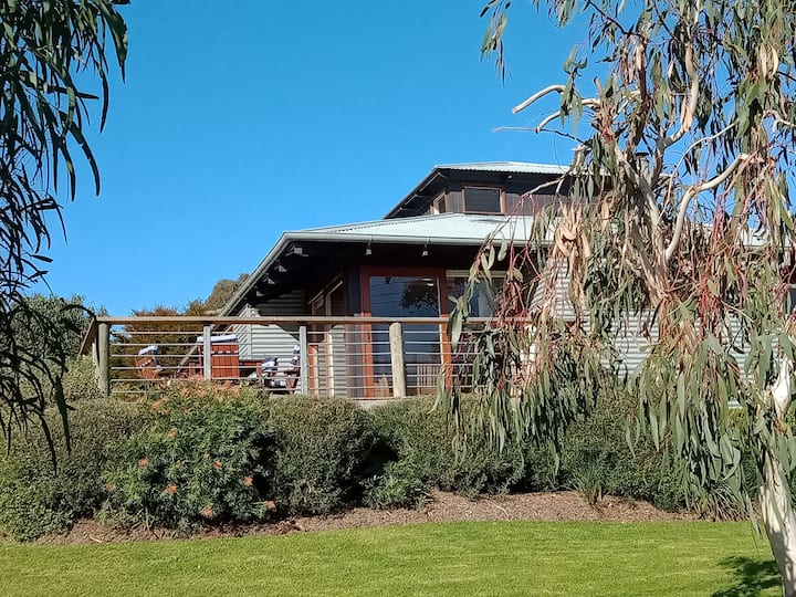 Butlers Bend Holiday Villa - Aireys Inlet