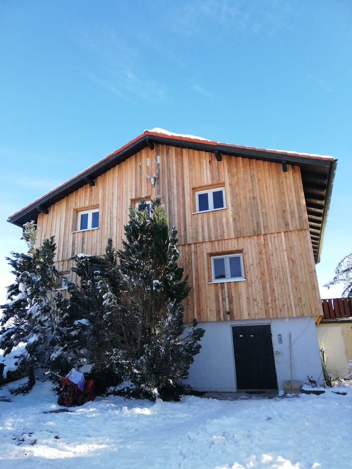 Ferienwohung Im Jagdhaus Roßhaupten In Bester Lage - Hopferau
