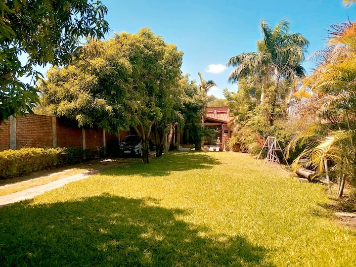 Country House, Friends, Meetings, Well Connected - Paraguay