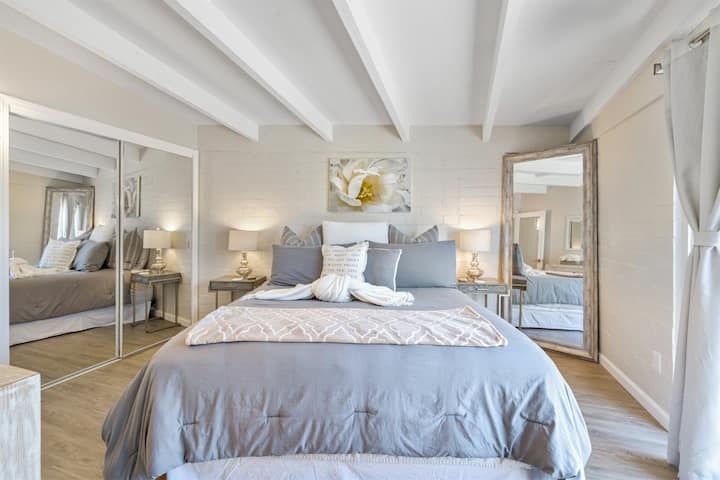 Sleeps 4- Cute 2 Bed 2 Bath- 3.8 Miles From Bnp - Indian Wells, CA