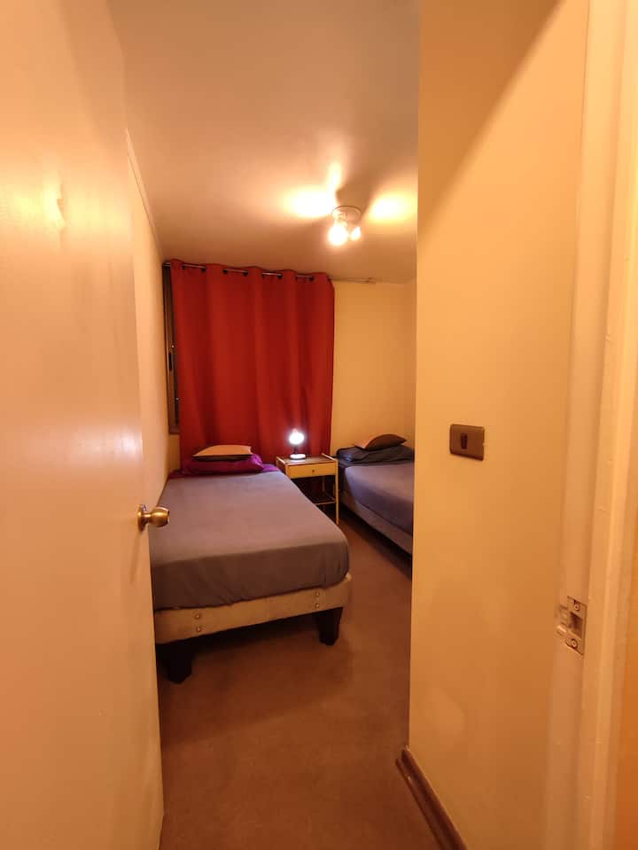 Comfortable And Affordable Room For Two - Santiago (Chile)