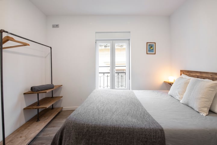 Peaceful And Tranquil Room San Sebastian! - San Sebastián