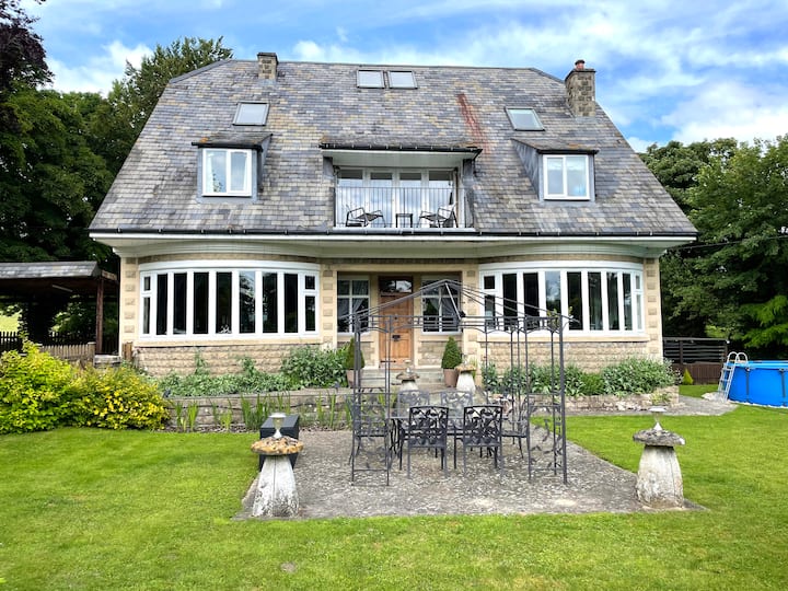 Large Country Lodge Close To Stonehenge & Longleat - Dorset