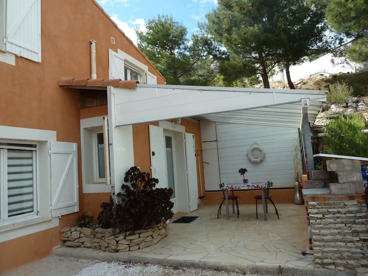 Duplex Cote Bleue à 1,5km De La Mer - Ensuès-la-Redonne