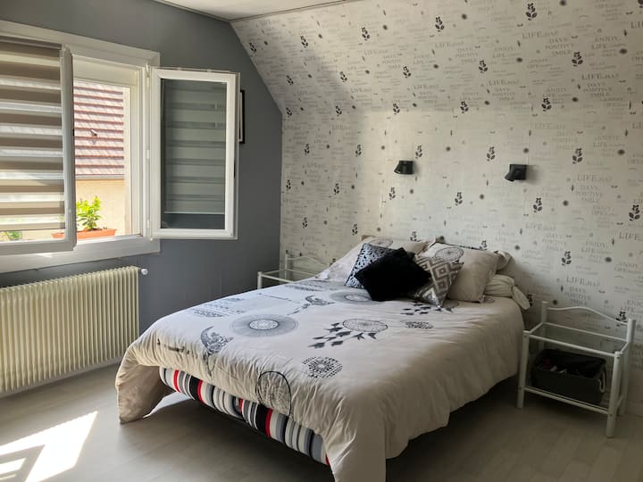 Charmantes Chambres Au Calme Mais Proche De Tout - Caen