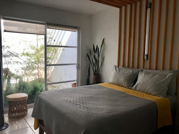 Casa Zona Privada, Cerca De Santuario Guadalupano - Zamora