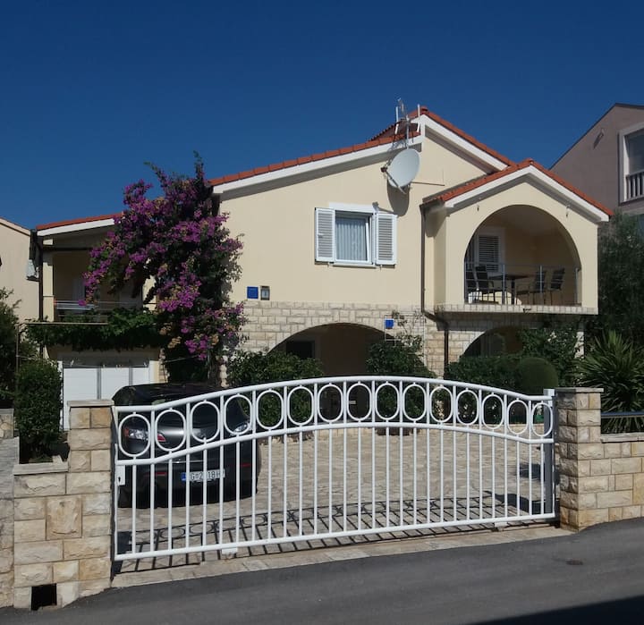 A4 Apartman 1 - Vir Insel, Kroatien