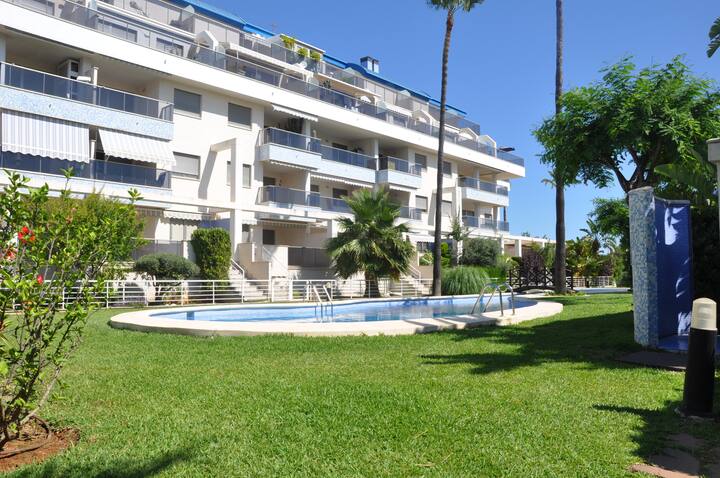 Apartamento Familiar Con Jardines Privados, Denia - Dénia