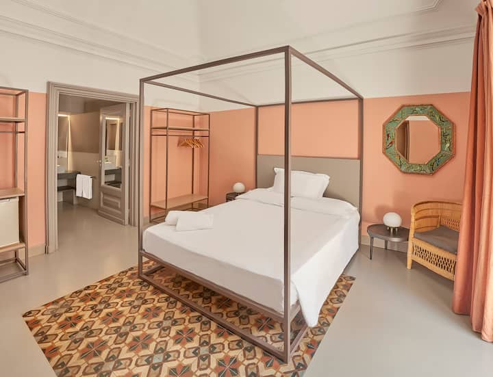 Historic Center, Double Room With Private Bathroom - Catania
