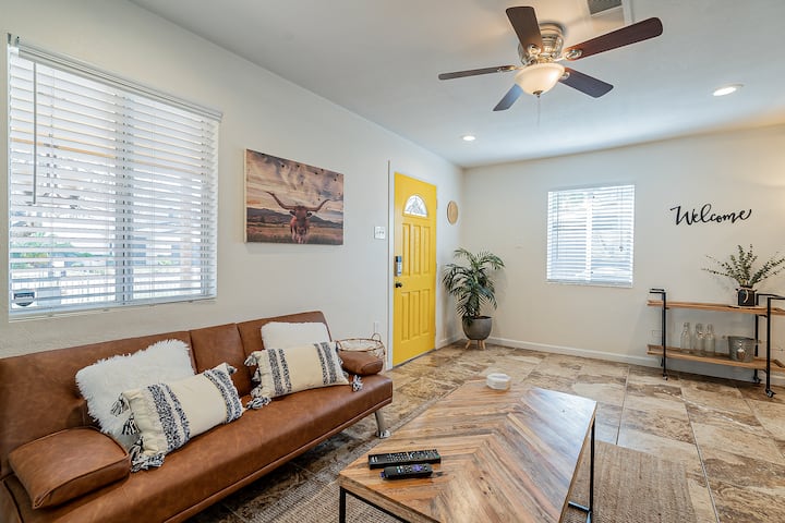 Trendy & Private Getaway Near Scottsdale - Phoenix