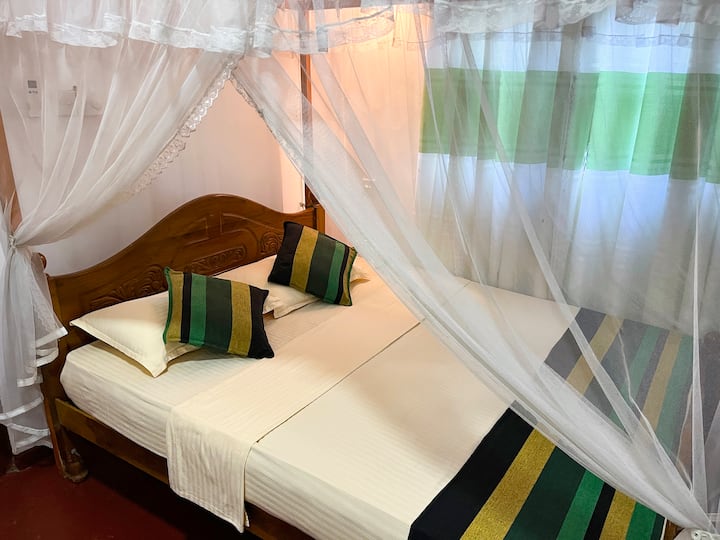 Damith Tourist Inn - Sparkling Place For 4pp - Mirissa