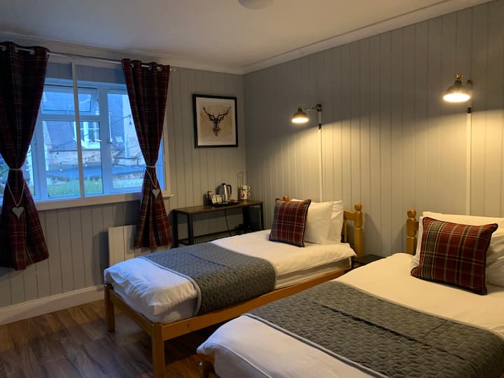 Moorfield House Hotel - Braemar