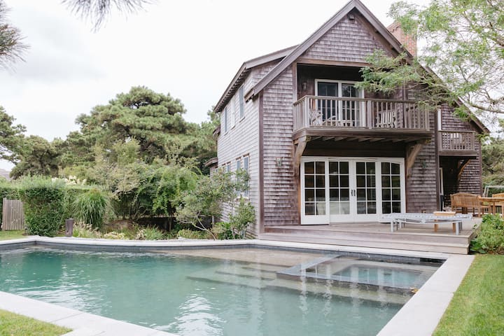 Surfside Home - Nantucket, MA
