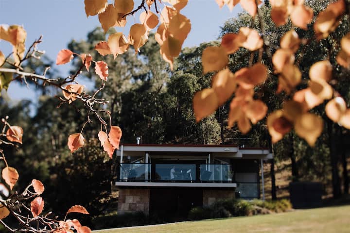 Hillside Spa Villa One - Kinglake