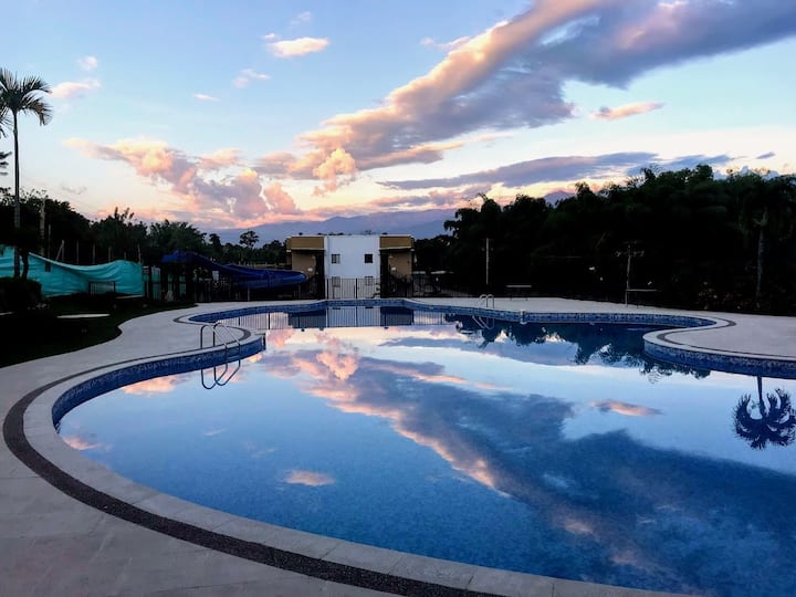 Acogedor Apartamento Con Vista A La Cordillera - La Tebaida