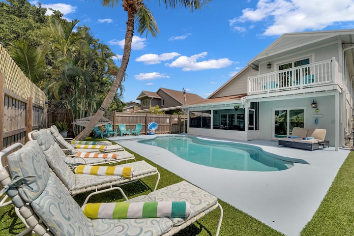 Delray Beach Group Getaway · Private Complex - Delray Beach, FL