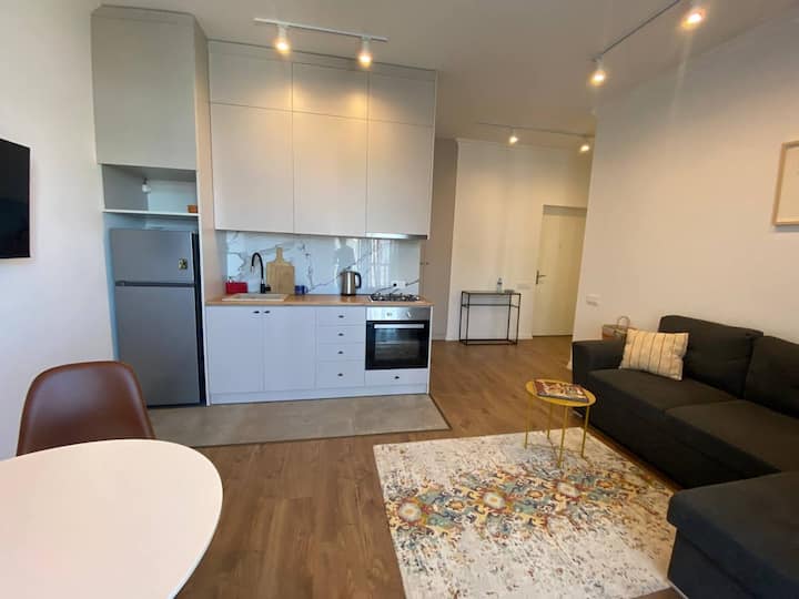 Perfect Apartment For A Couple - Tbilisi