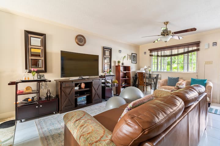 Montego Bay Cozibreze - Montego Bay