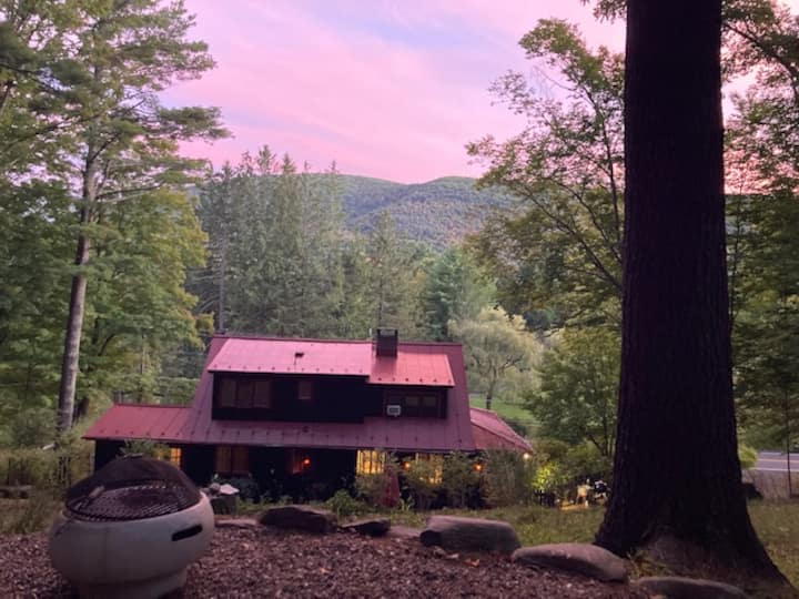 Woodstock Nov.-march Stone Cottage 2/1 - Phoenicia, NY