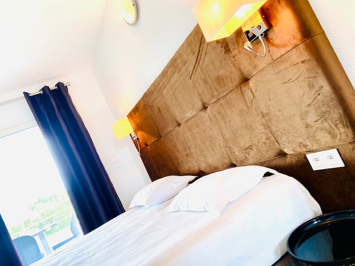 Studio Vue Mer - Hôtel Avec Piscine - Ajaccio