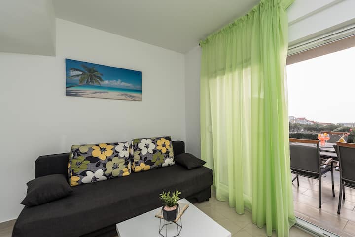 Marko Nice Apartment 8-12persons - Croatia