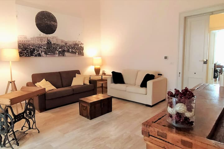 Donna Ida - Attico Del '900 In Pieno Centro - Bari