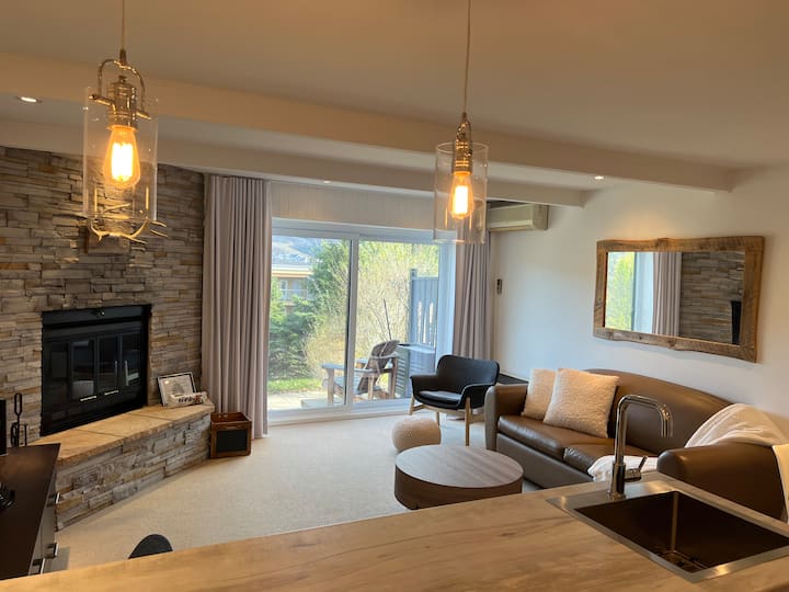 Condo Avec Vue Magnifique Sur Le Mont-tremblant - Mont-Tremblant