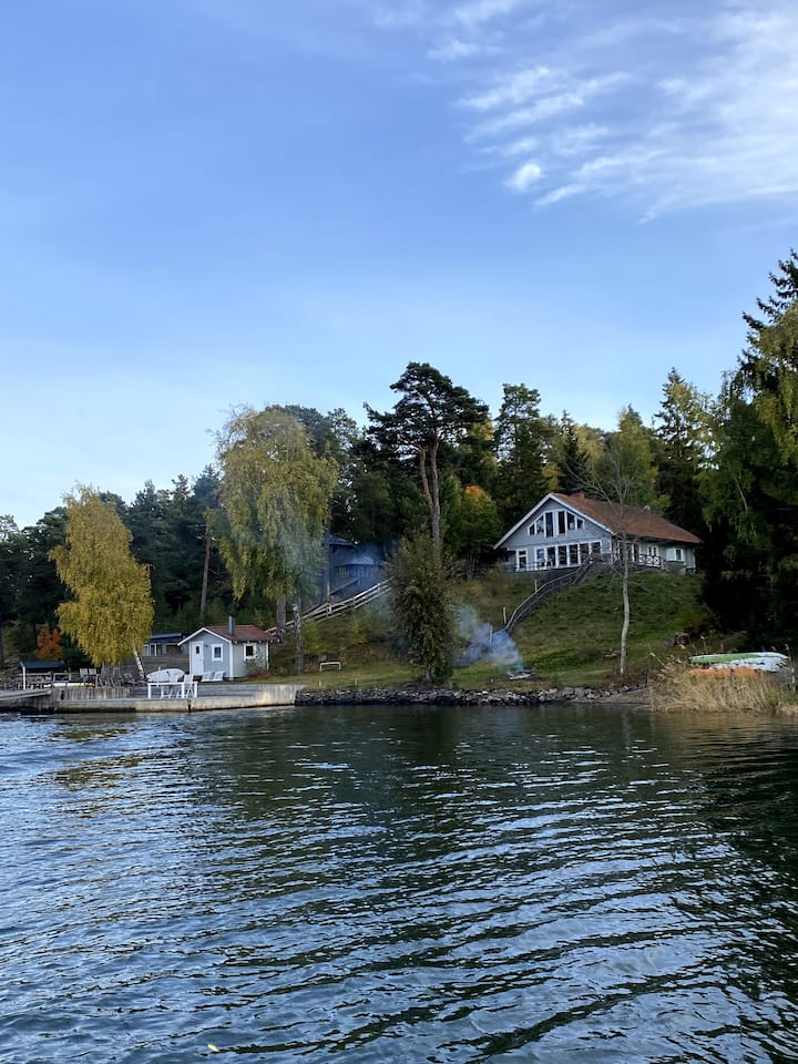 Beautiful Summer House With Private Beach And Dock - Vaxholm