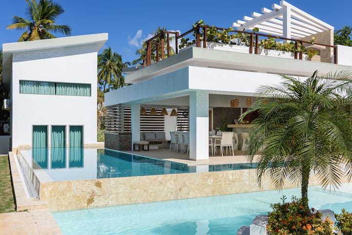 Gated Beachfront Cmty./fully Serviced/playa Bonita - Caribbean