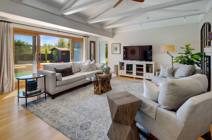 Casa Chiquita - Coziest In Town! - Cloverdale