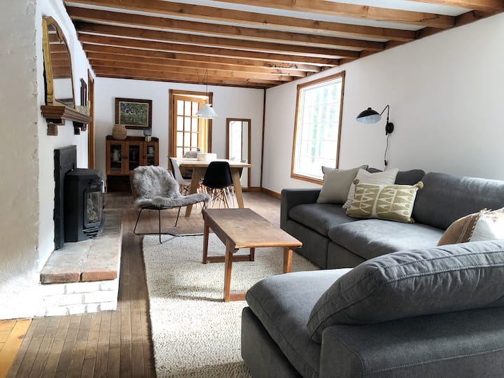 Private Riverside Retreat - Thornbury